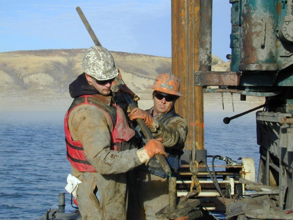 Four Bears Bridge - Braun Intertec - 万博app手机版官网下载,manbetx手机网,万博app可靠吗